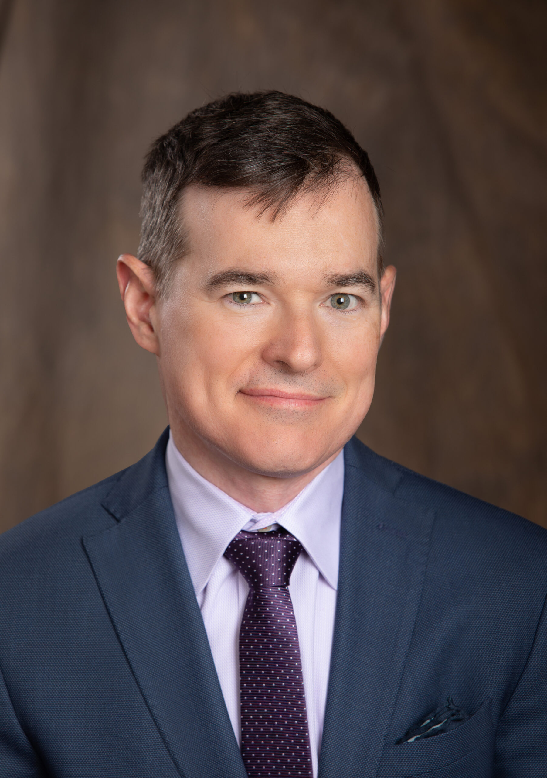 About Devin – Devin Kearns, Ph. D.